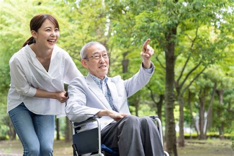 【認知障礙症照顧】照顧者指南手冊！3大溝通技巧和紓緩壓力方法