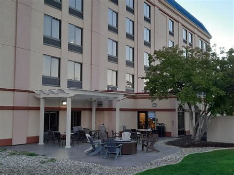 Hampton Inn Council Bluffs 110 ̶1̶4̶7̶ Updated 2023 Prices And Hotel Reviews Ia