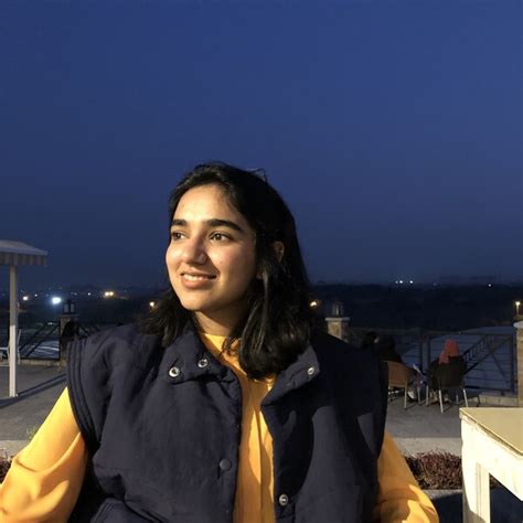 Ayesha Autocad Tutor 11£ H