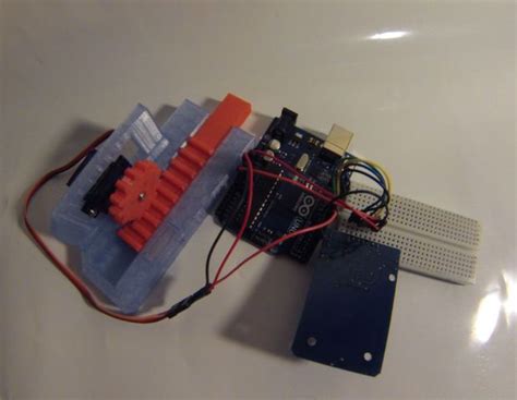 Rfid Controlled Door Using Arduino