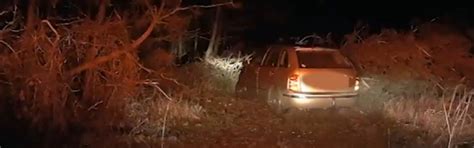 Policistům Na Pardubicku Ujížděl Ve Fabii řidič Bez řidičáku Zastavil