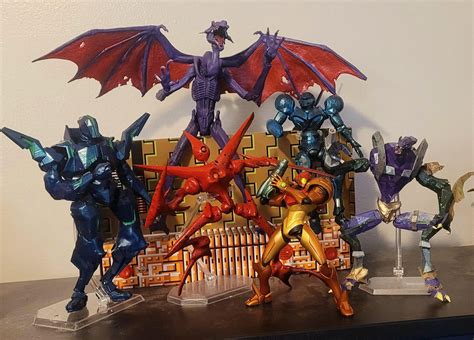 Custom Trace Figure Rmetroid