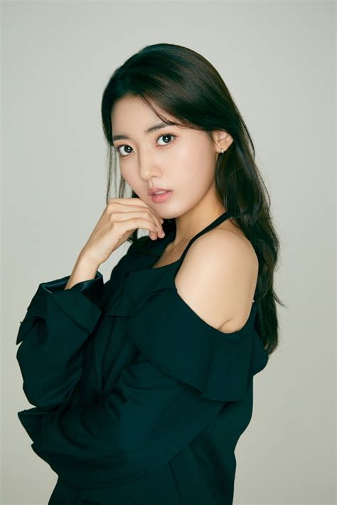 정다빈 新 프로필 사진 러블리시크청순 다 된다