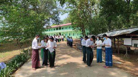 သာပေါင်းမြို့နယ်တွင် ၇၈ နှစ်မြောက် တပ်မတော်နေ့ အထိမ်းအမှတ် သတင်းစကားလက်ကမ်း စာစောင်များဖြန့်ဝေ
