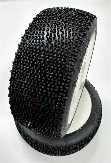 Yurugix Gl Novss Matrix Off Road Nova Super Soft Pre Glue Rc Model Tires [gl Novss] 3 663円