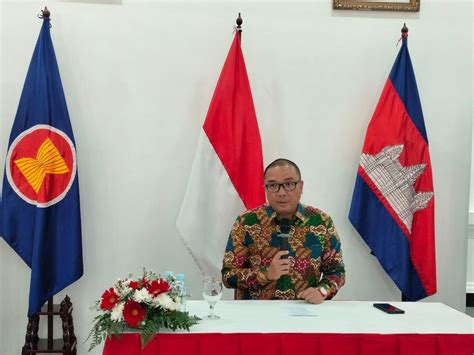 ខួប ៦៥ ឆ្នាំនៃ ទំនាក់ទំនងការទូត៖ ទូតឥណ្ឌូណេស៊ី ផ្តល់ការពិនិត្យសុខភាព ឥតគិតថ្លៃ ជូនអ្នក ខេត្តព្រះ