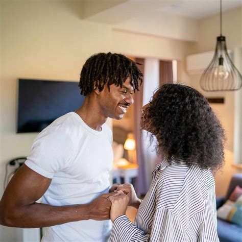 What Is Sexual Tension 10 Top Signs To Look Out For