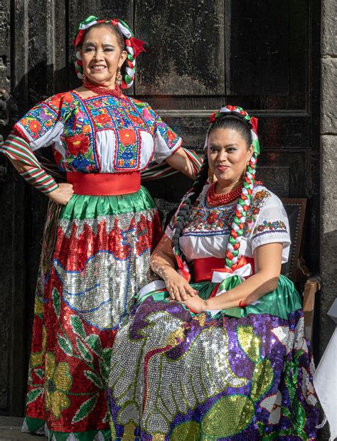 6 672 Fotos Y Imágenes De Mujeres Mexicanas Gratis · Banco De Fotos Gratis