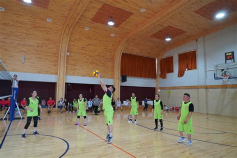 I V ангийн эцэг эхчүүдийн дунд “Гар бөмбөг” ийн тэмцээнийг зохион байгууллаа Ui Tsai Mn