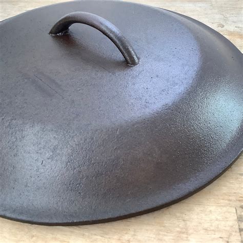 Self Basting Roast Cast Iron Baster Lid 10 14 Inch 4186