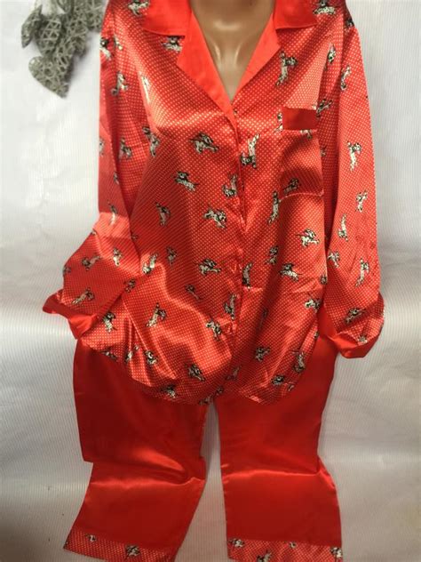 Шикарна піжама атлас — ціна 450 грн у каталозі Піжами Купити жіночі речі за доступною ціною на