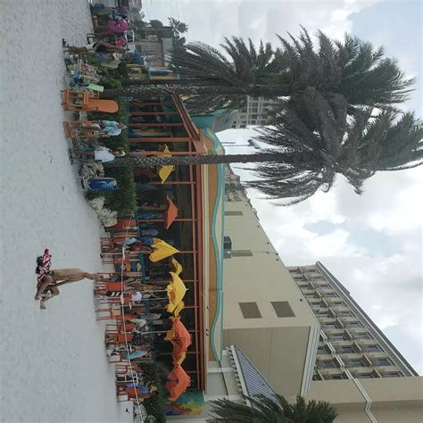 〈플로리다〉 연휴 클리어워터 비치 인파 몰려 한국일보 애틀랜타