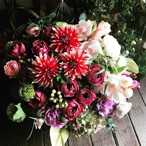 開店開業のお祝い 枚方市の花屋 fleuriste k houseフルリストケイハウス