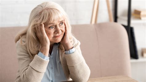 How Fall Detection Watch Improves The Life Of People With Dementia