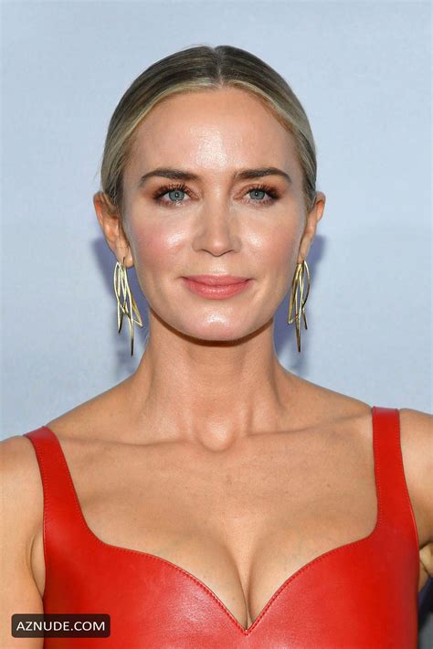 Emily Blunt And John Krasinski Arrive To The World Premiere Of A Quite