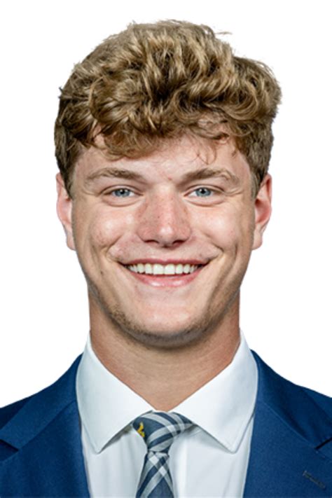 Is Jj Mccarthy Leaving Michigan In Chances Of Him Entering The Draft Players Bio