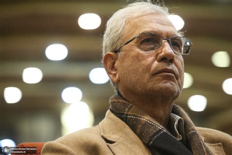 علی ربیعی جریانی در حال وارد کردن فشارهای زیادی به دولت است پایگاه