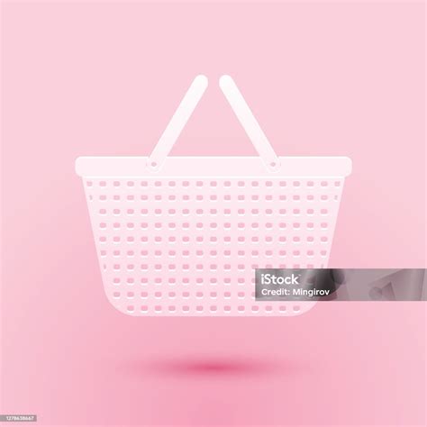 분홍색 배경에 격리 된 용지 컷 쇼핑 바구니 아이콘 온라인 구매 개념 배달 서비스 기호 장바구니 기호 종이 아트 스타일 벡터