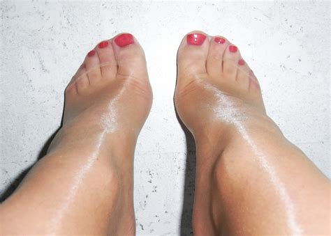 Wallpaper Red Legs Pantyhose Stockings Feet Arch Tights Heels Shiny Polish Nails