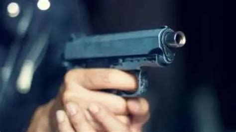 Tmc Tmc Worker Shot Dead In Bengal Son Claims Threat Over Call As