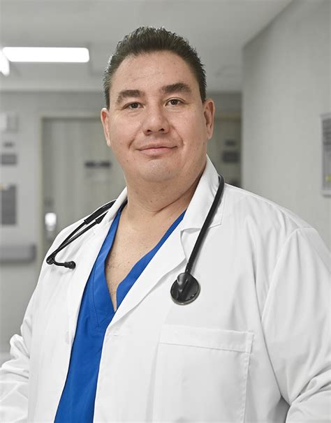 Dr Edgar Rafael Montes De Oca Durán