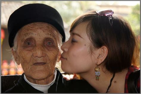 Alt Und Jung Foto And Bild Portrait Portrait Frauen Outdoor Bilder