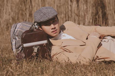 အားလုံးစောင့်မျှော်နေတဲ့ ကိုယ်လာရင်ကြိုမှာလား သီချင်းလေး တင်ပေးလိုက်ပါပြီခင်ဗျာ ငယ်စဉ