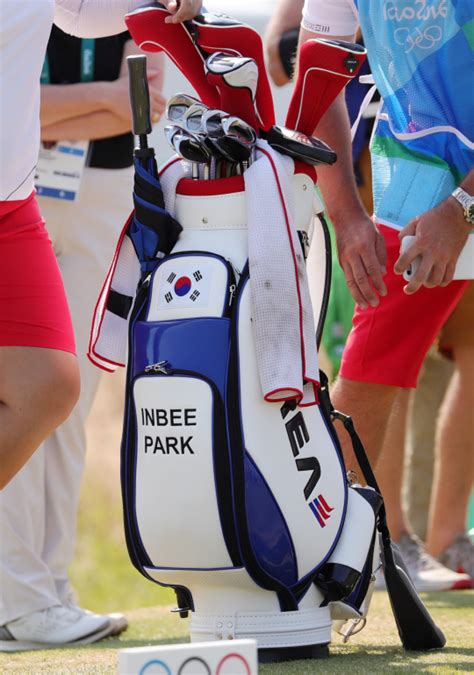 태극기 새겨진 박인비 캐디백 서울경제