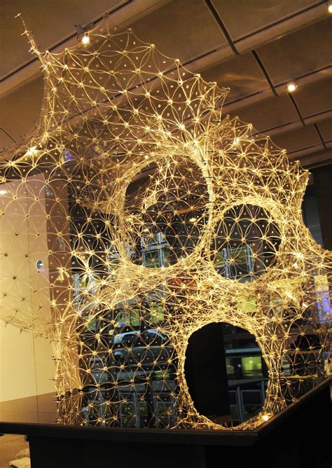 minimal complexity installation self organising structure evolo