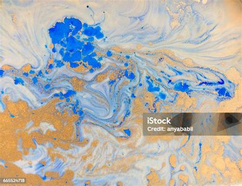 블루와 황금 액체 짜임새입니다 수채화 손으로 그린 마블 일러스트입니다 잉크 대리석 배경입니다 0명에 대한 스톡 벡터 아트 및 기타 이미지 Istock