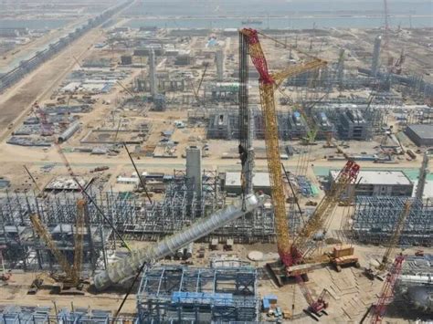 陕西化建山东裕龙炼化一体化项目又一台千吨级设备成功吊装 见道网