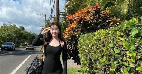 이경규 딸 이예림 딱 붙는 원피스 입고 볼륨 몸매 자랑 김정은도 감탄 Tank Tops Women Basic Tank Top