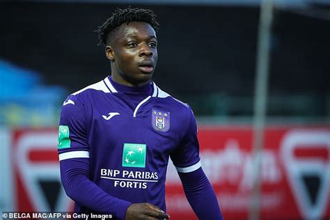 Liverpool Are Still Keeping Tabs On Anderlecht Teenager Jeremy Doku Daily Mail Online