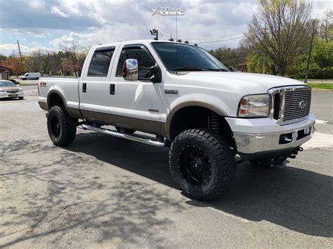 2006 Ford F 250 Super Duty Wheel Offset Aggressive 1 Outside Fender