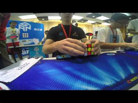Teenager Solves Rubik S Cube In HOW Long The Hollywood Gossip
