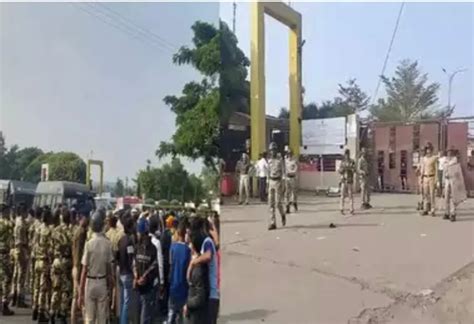 सोलार कंपनीतील स्फोटात 9 जणांचा मृत्यू ಸೋಲಾರ್ ಕಂಪನಿಯಲ್ಲಿ ಸಂಭವಿಸಿದ ಸ್ಫೋಟದಲ್ಲಿ 9 ಜನರು