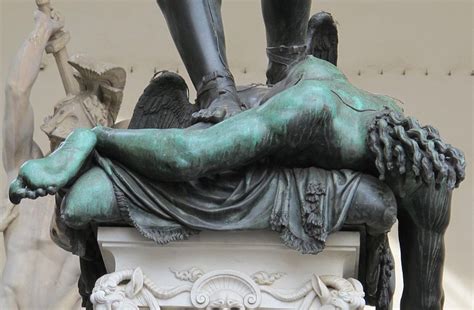 ‘perseus With The Head Of Medusa Cellinis Florentine Masterpiece