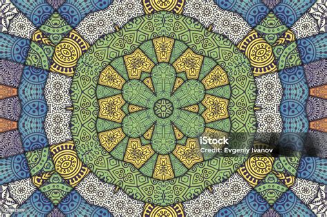 만다라 타일 패턴 꽃 무늬 페인트 타일의 기하학적 이미지 모로코 스타일의 아랍어 패턴 바닥과 벽 장식 컬러풀한 페인팅 된 주석 유리 세라믹 타일워크 기하 도형에 대한 스톡