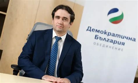 Божидар Божанов Лекарите стават „нотариуси на сополите“ ᐉ Новини Tribune Bg