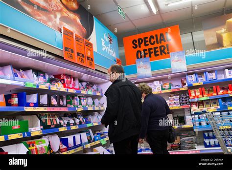 Lidl Food Store Hi Res Stock Photography And Images Alamy