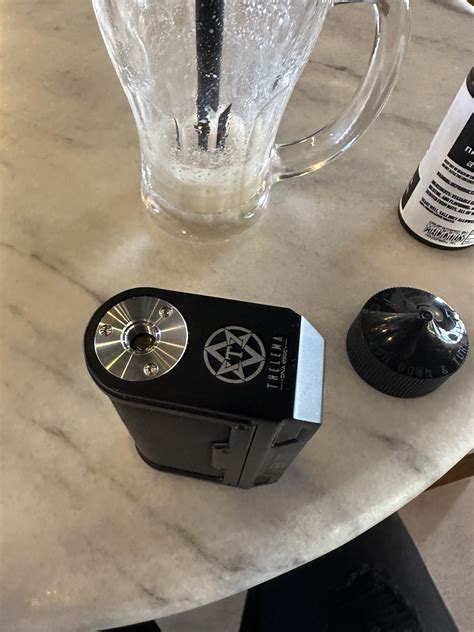 Atomizer Connection Of Mod R Vaping