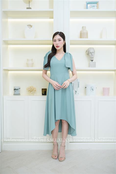 ชุดราตรี ชุดออกงาน ชุดไปงานแต่งงาน เดรสไหล่โบว์กระโปรงหน้าสั้นหลังยาว แนวเรียบหรู สวยดูดี ใส่ได้