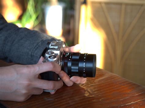30％割引マイクロフォーサーズマウント独特な フォクトレンダー Nokton25mm F0 95 レンズ 単焦点 カメラマイクロフォーサーズ