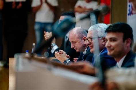 Мандић и Кнежевић замолили одборнике За будућност Зете да не гласају за смјену Крстовића ИН4С