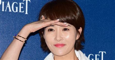 포토 김선아 우아한 손짓