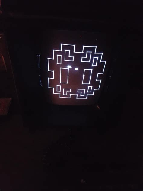 1982 Vintage Vectrex Arcade Game Console 9 Game Carts 5 Game