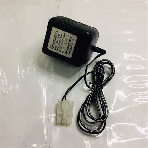 Ac Dc Adaptor Model Gs 411025e Input Ac 220v 50 Hz Output Dc10v 250