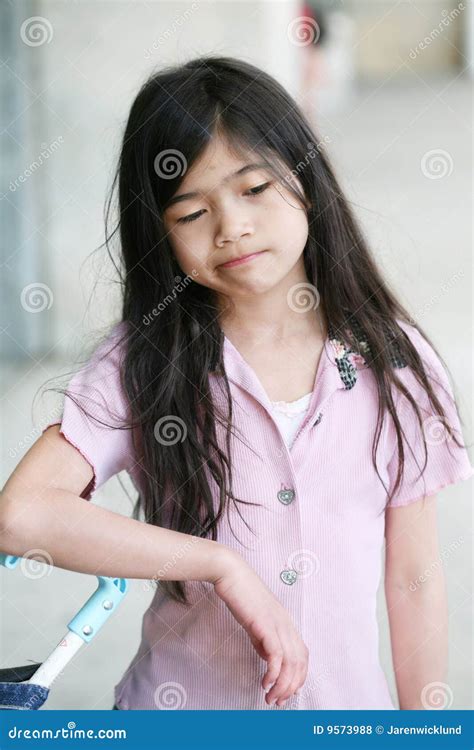 Bored Droevig Gedeprimeerd Meisje Stock Foto Image Of Vrij Verveeld