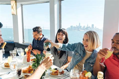 Tiket City Cruises Chicago Signature Brunch Cruise On Lake Michigan