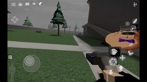 бегаю от капибары под смешную музыку Youtube